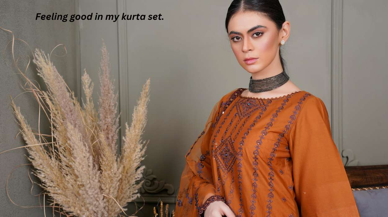 300+ Best Captions for Traditional Look for Girls in 2025