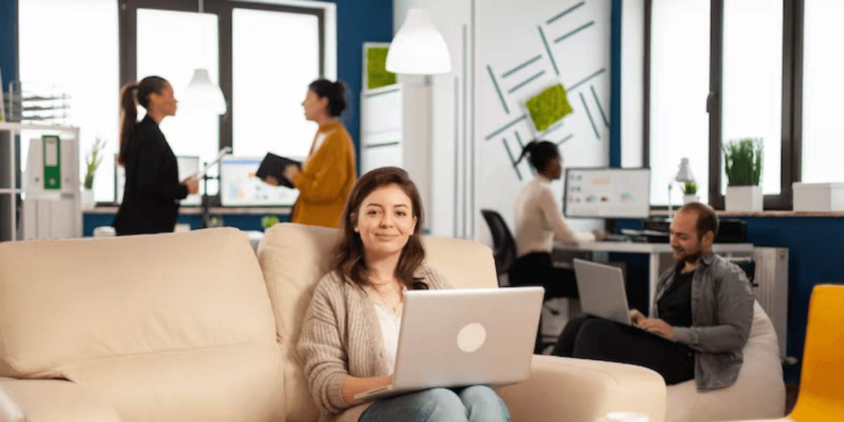 15 Best Online Work From Home Jobs For Students (2025)